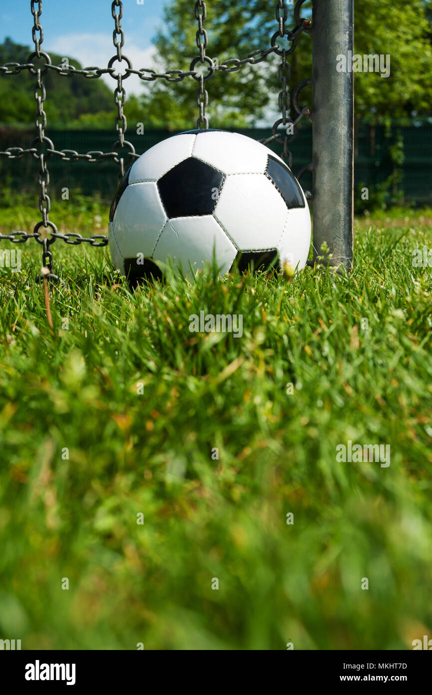 Goal pole hi-res stock photography and images - Alamy