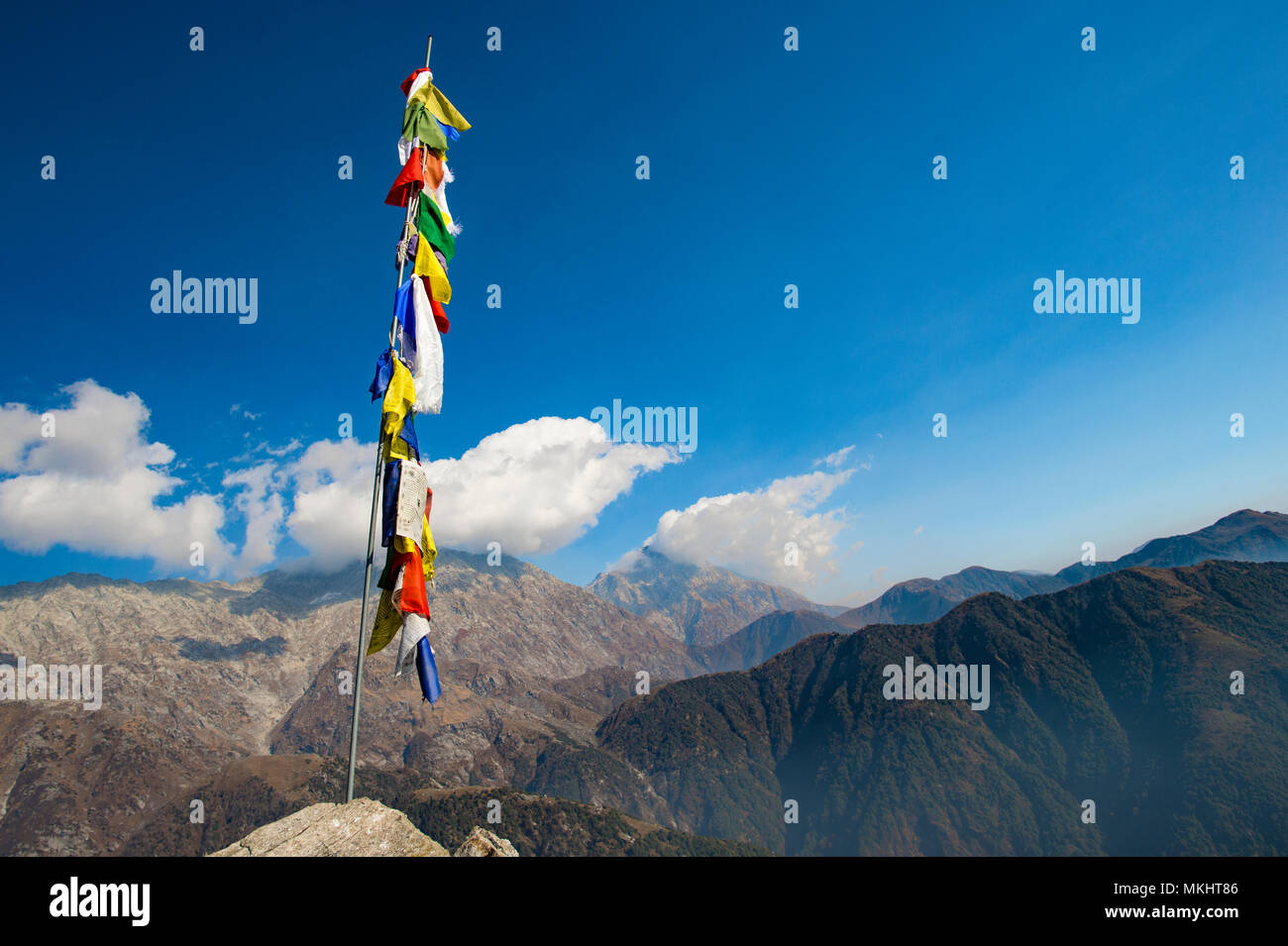 Himalayas Prayer Flags Stock Photos & Himalayas Prayer Flags Stock ...