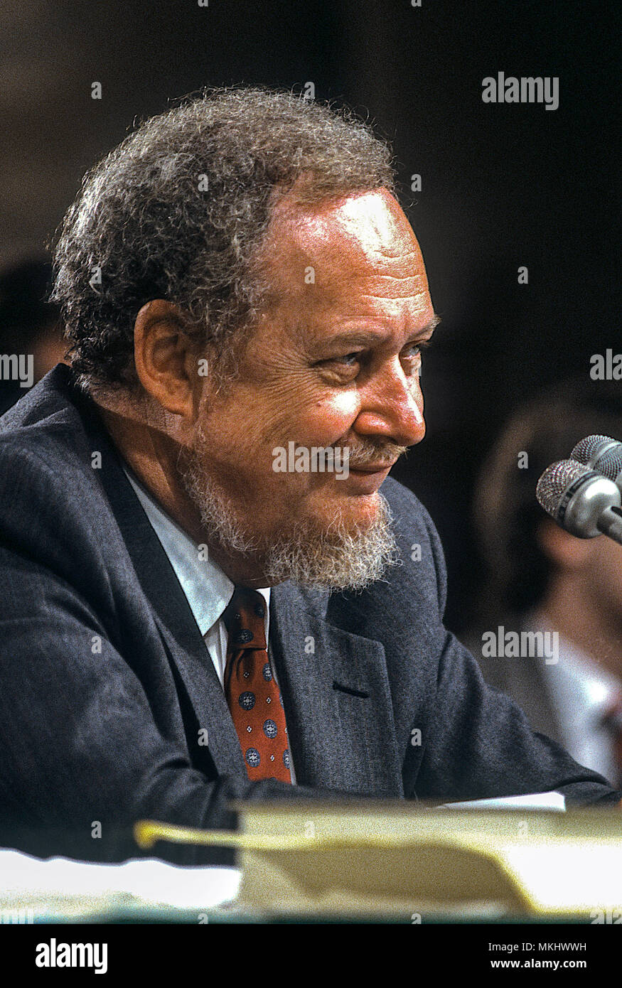 Robert bork confirmation hearing hi-res stock photography and images ...