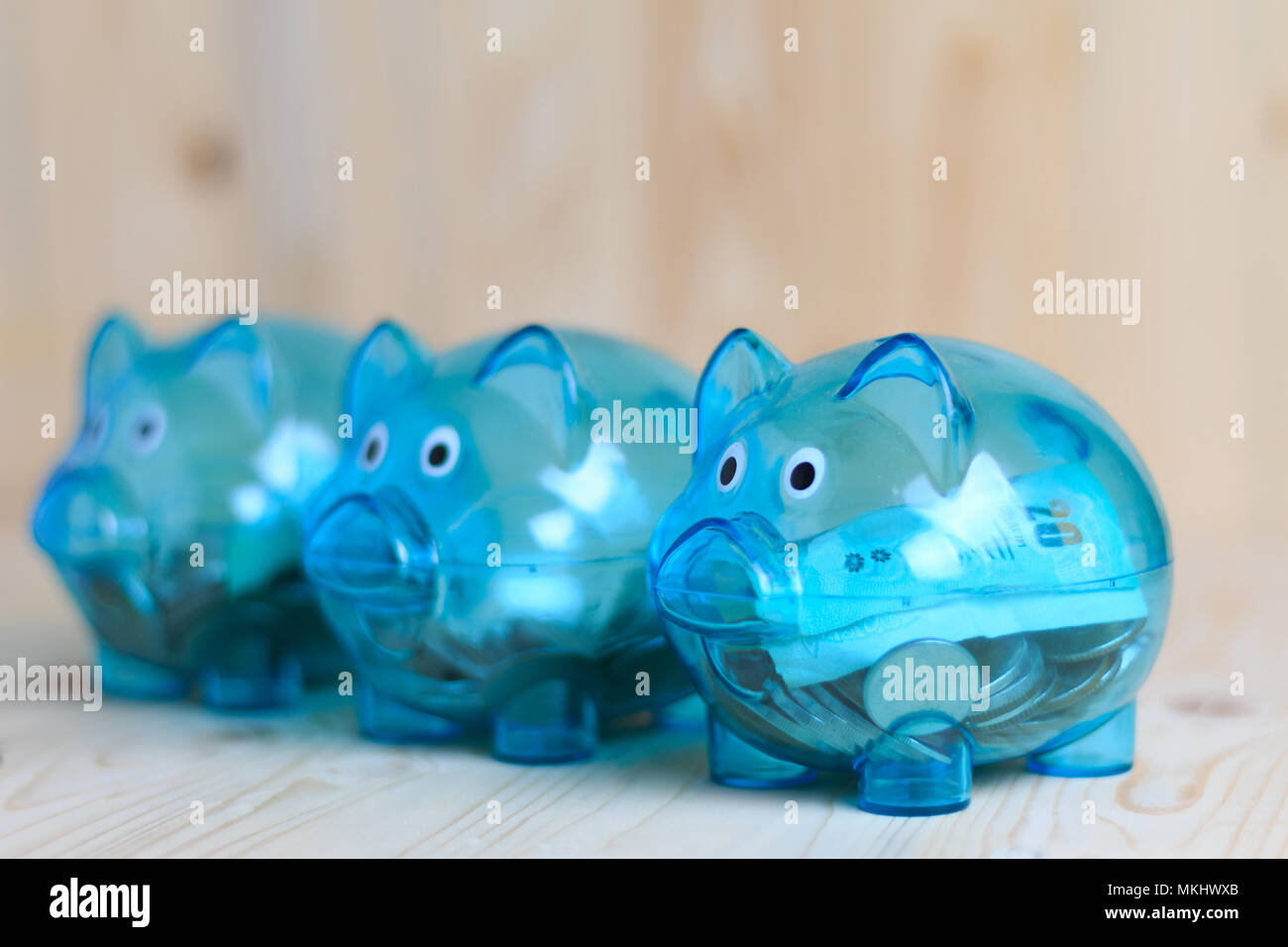 Money pigs hi-res stock photography and images - Alamy