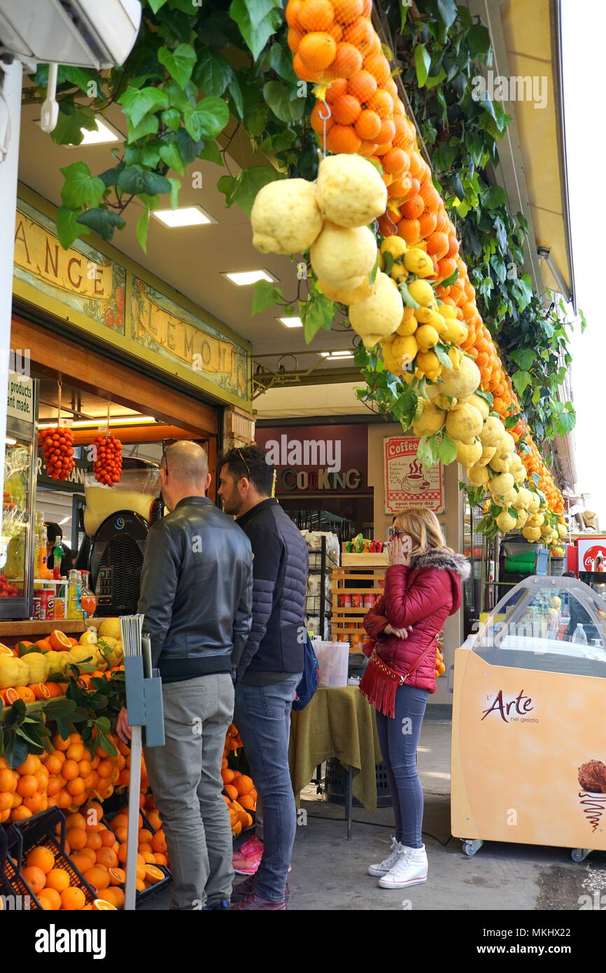 Citrus fruits, Amalfi Coast food specialties Stock Photo - Alamy