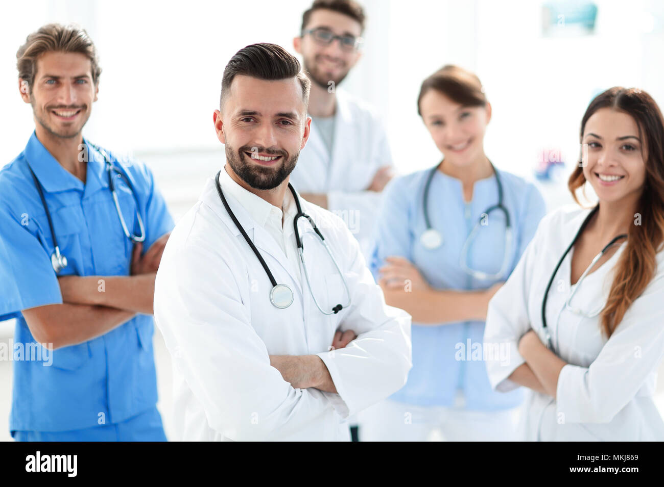 leading doctor of the medical center peers Stock Photo - Alamy