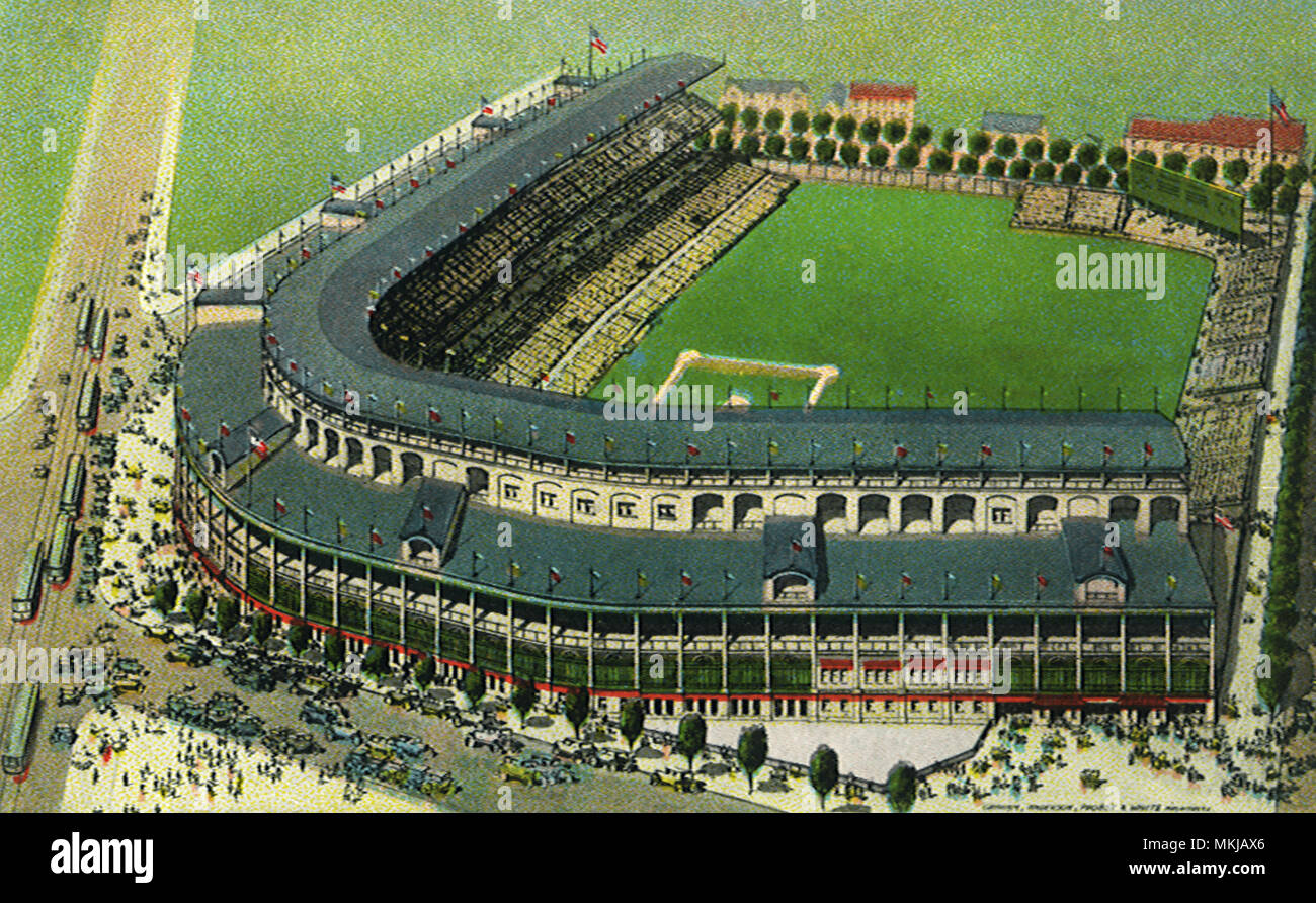 Wrigley field aerial hi-res stock photography and images - Alamy