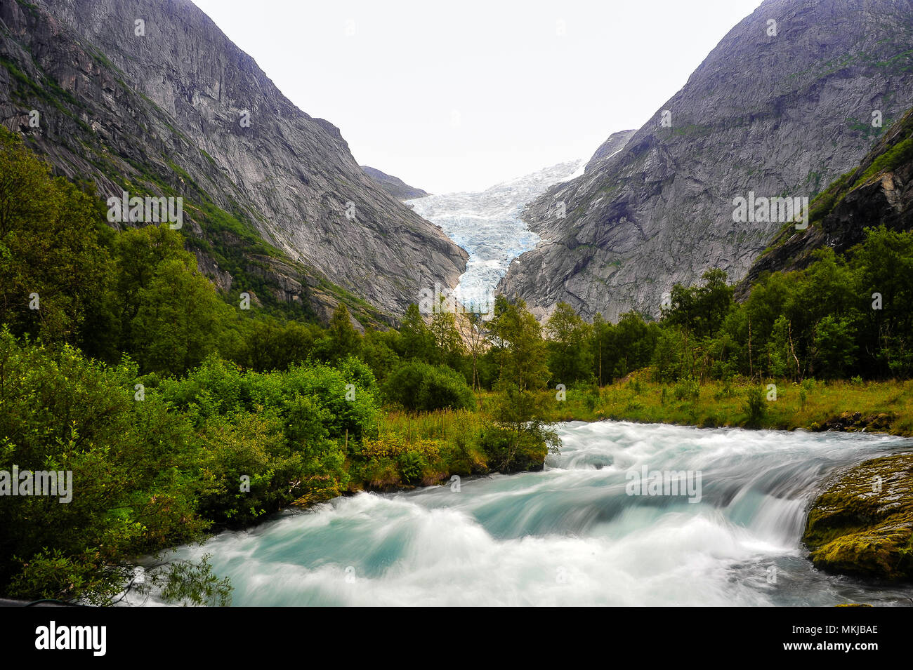 Briksdal glacier jostedalsbreen national park hi-res stock photography ...