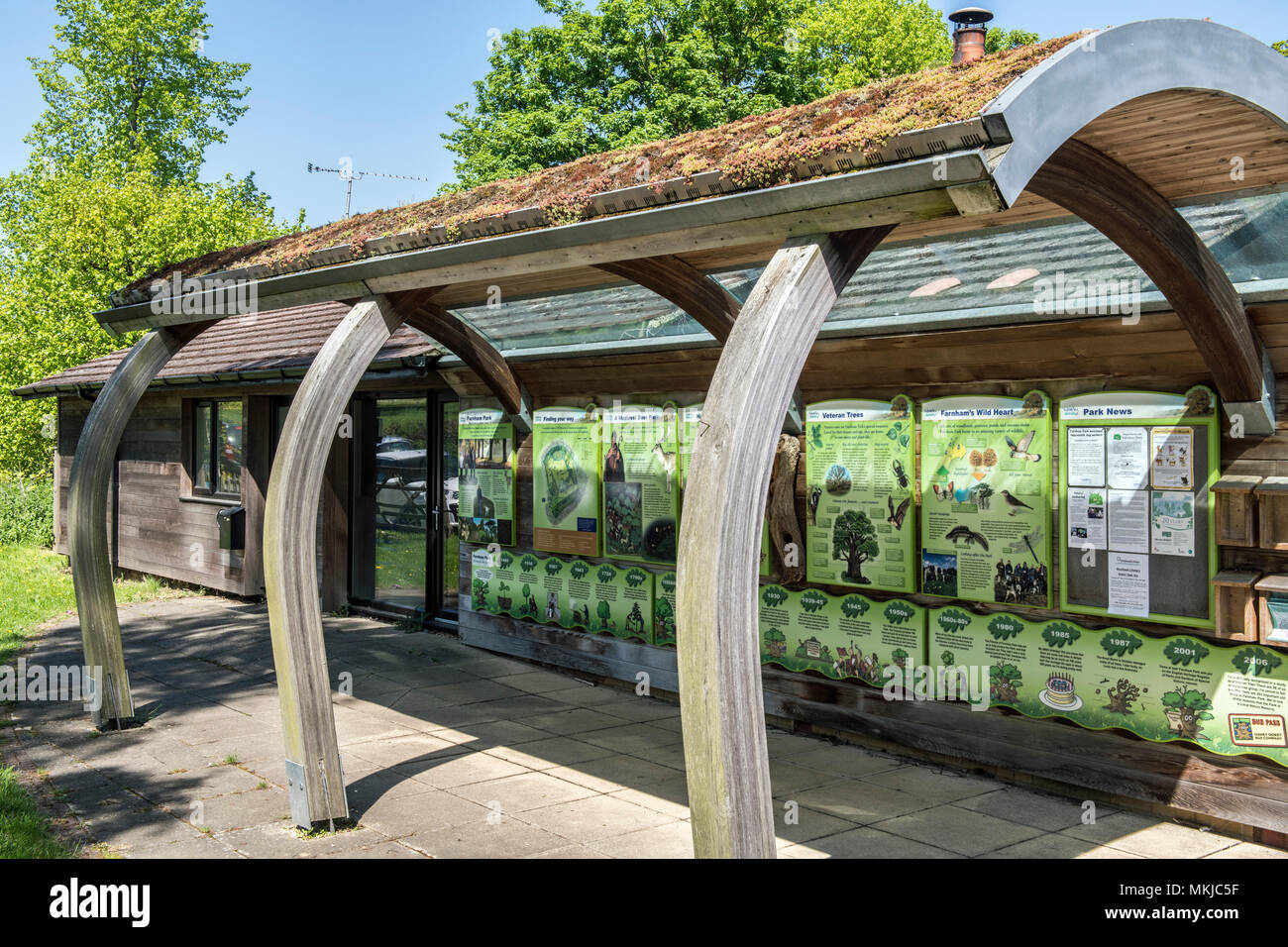 The Entrance to Farnham Park, Farnham in Surrey Stock Photo - Alamy