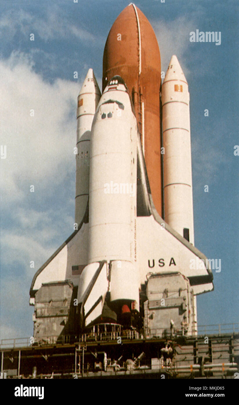 Outer space with space shuttle hi-res stock photography and images - Alamy