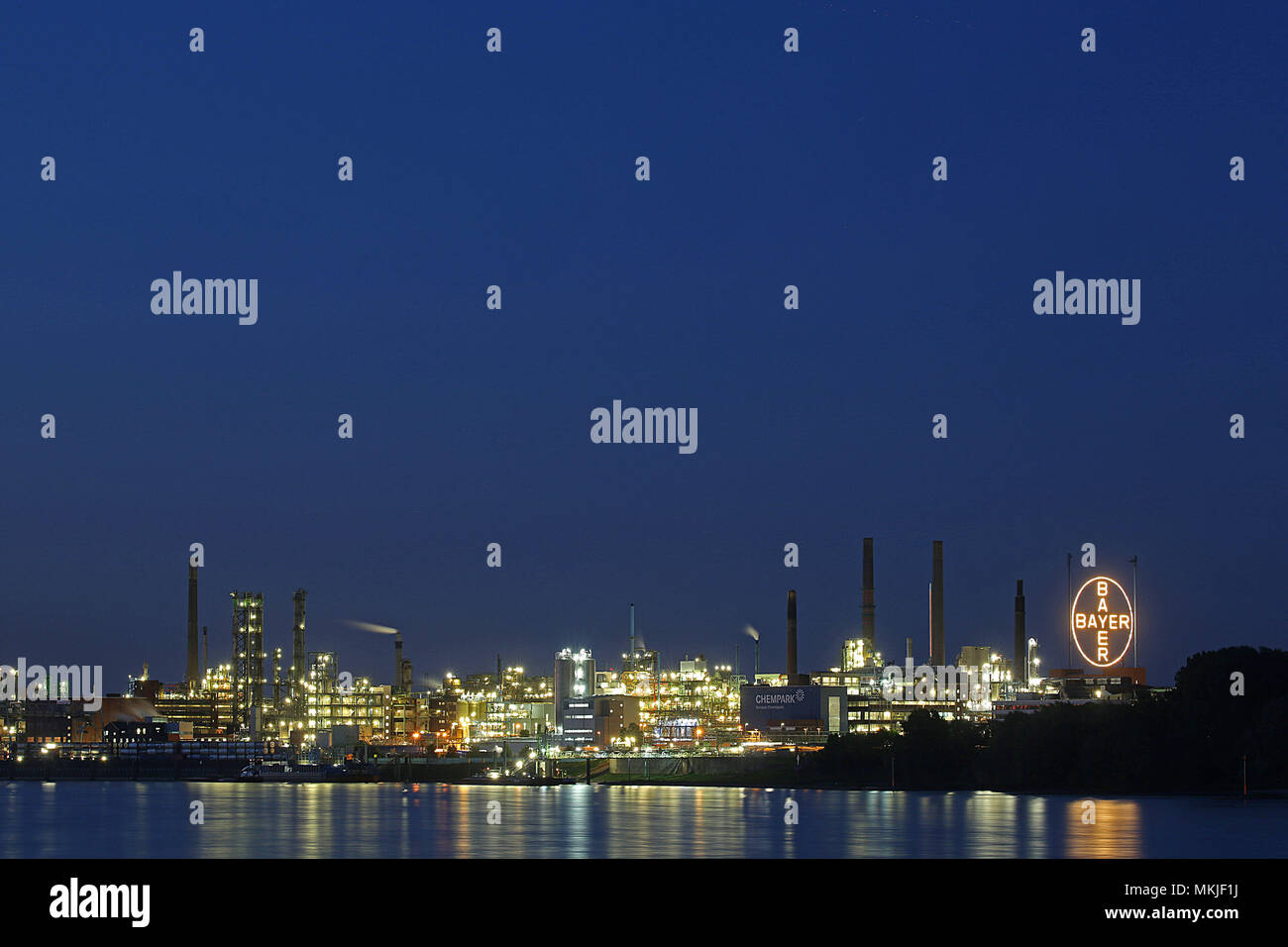 Bayer chemical factory leverkusen hi-res stock photography and images ...