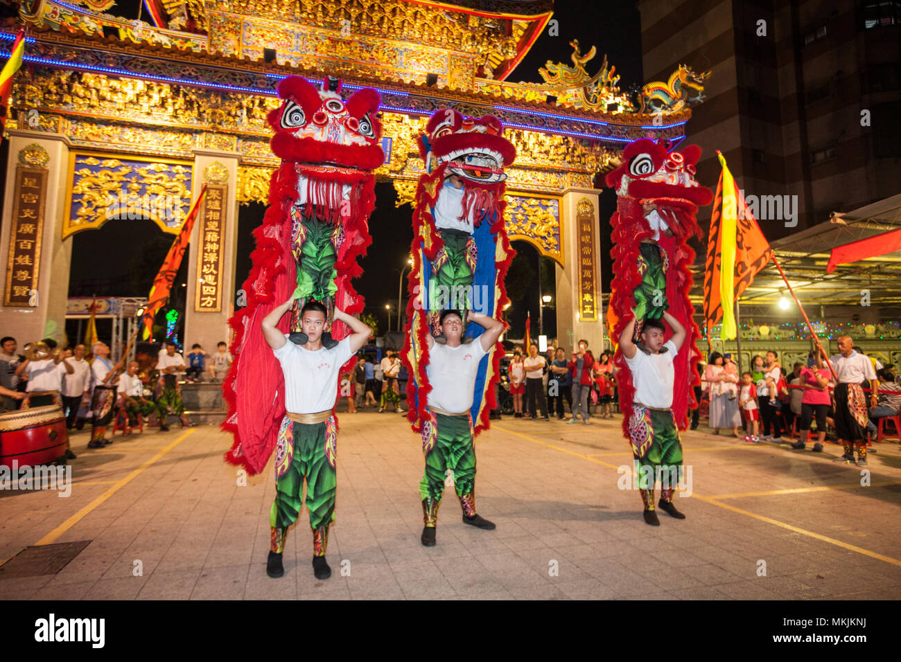 Taipei, Taiwan. 8th May 2018. Birthday of a deity celebrations centred ...