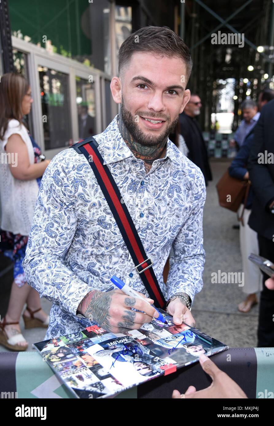 Cody garbrandt hi-res stock photography and images - Alamy