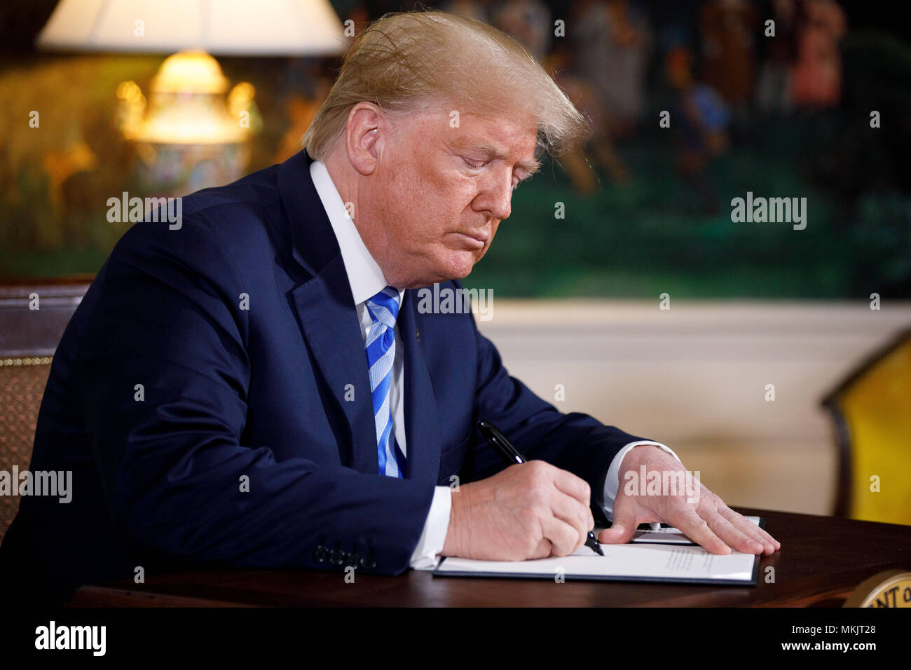 Presidential memorandum hi-res stock photography and images - Alamy