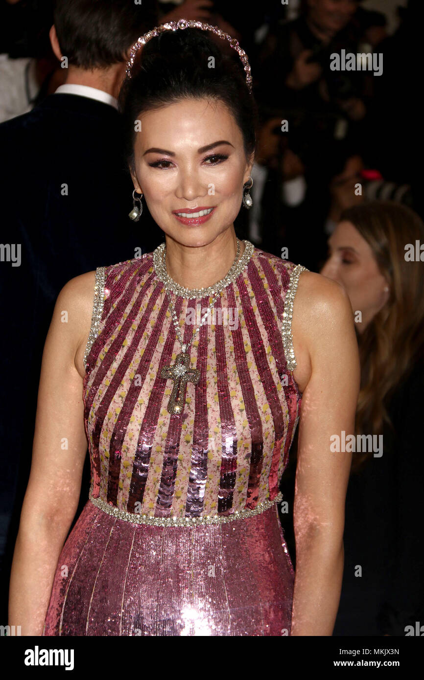 Deng wendy hi-res stock photography and images - Alamy