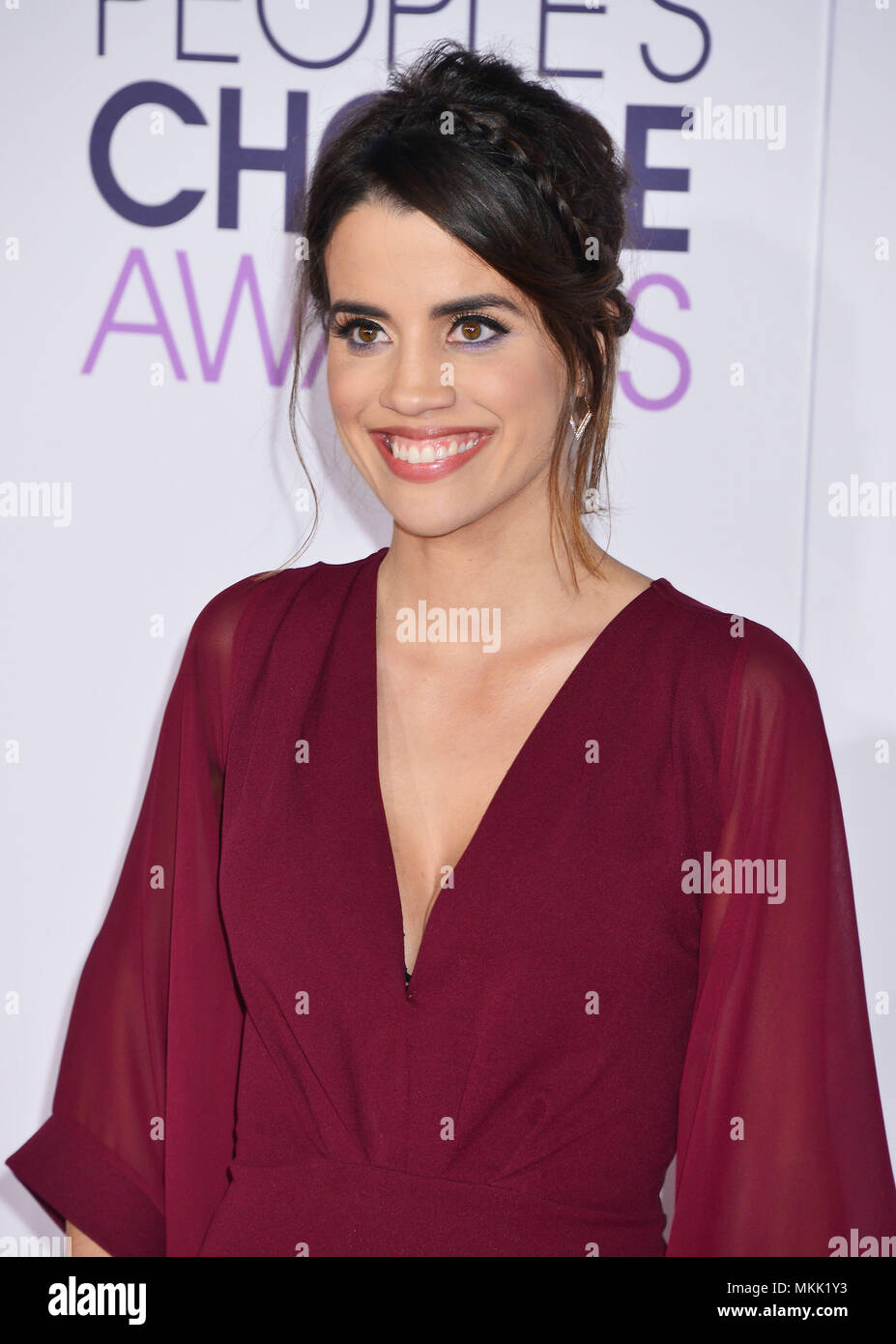 Natalie Morales 185 at the People's Choice Awards 2016 at the Microsoft ...