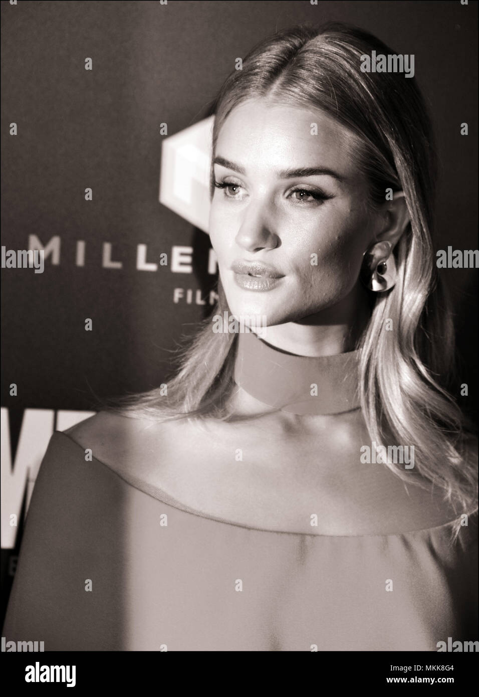 Rosie huntington whitley 035 event in hollywood life california hi-res ...