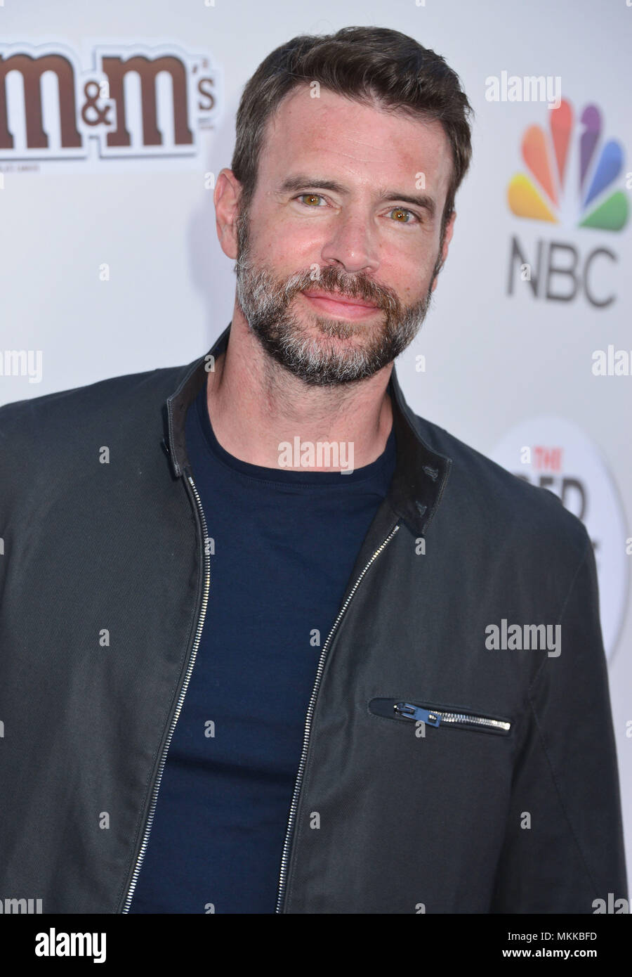 Scott Foley 055 at The Red Nose Day Special on NBC at Alfred Hitchcock ...