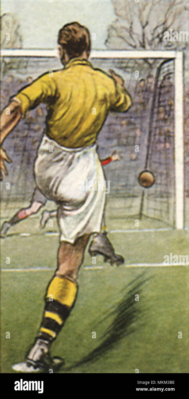 Soccer player taking penalty kick hi-res stock photography and images ...