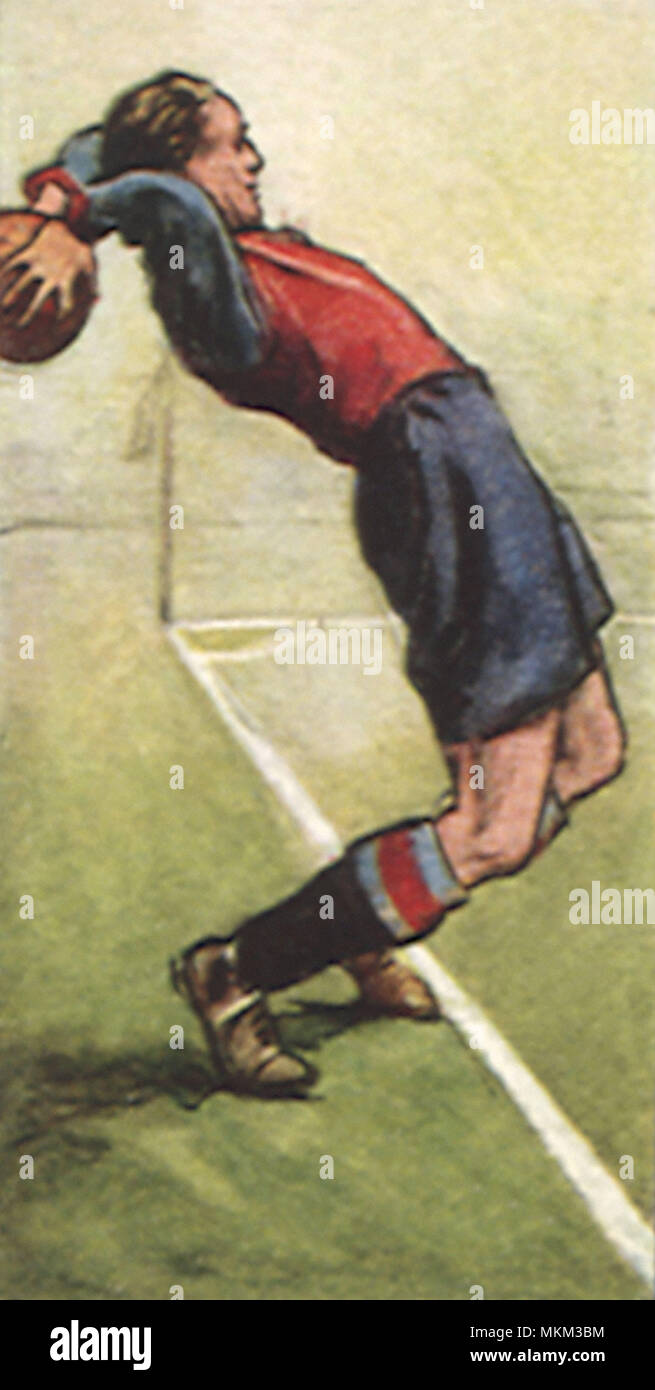 Preparing throw ball soccer player hi-res stock photography and images ...