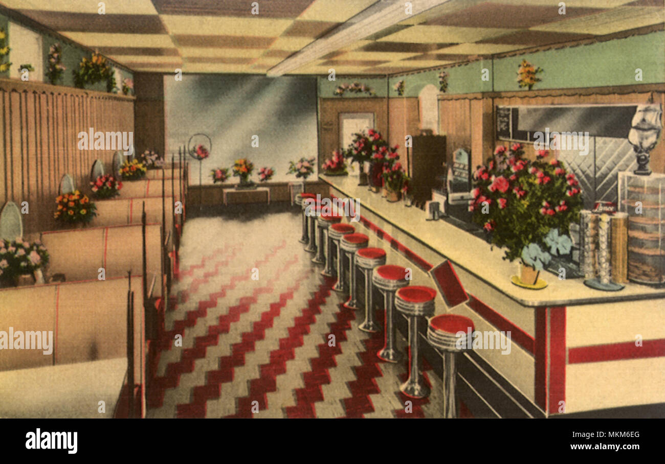Luncheonette counter hi-res stock photography and images - Alamy