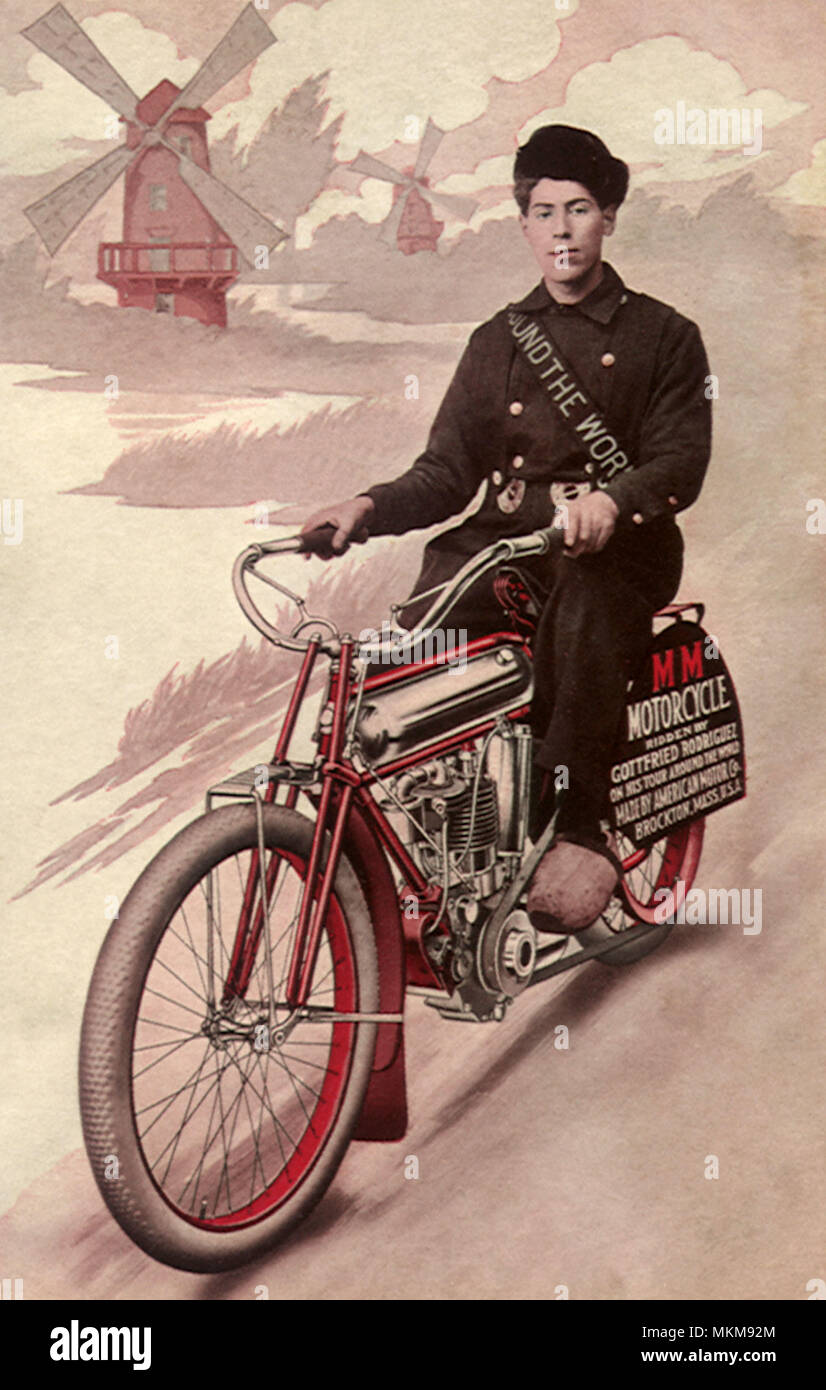 Riding motorcycle motorcycles hi-res stock photography and images - Alamy