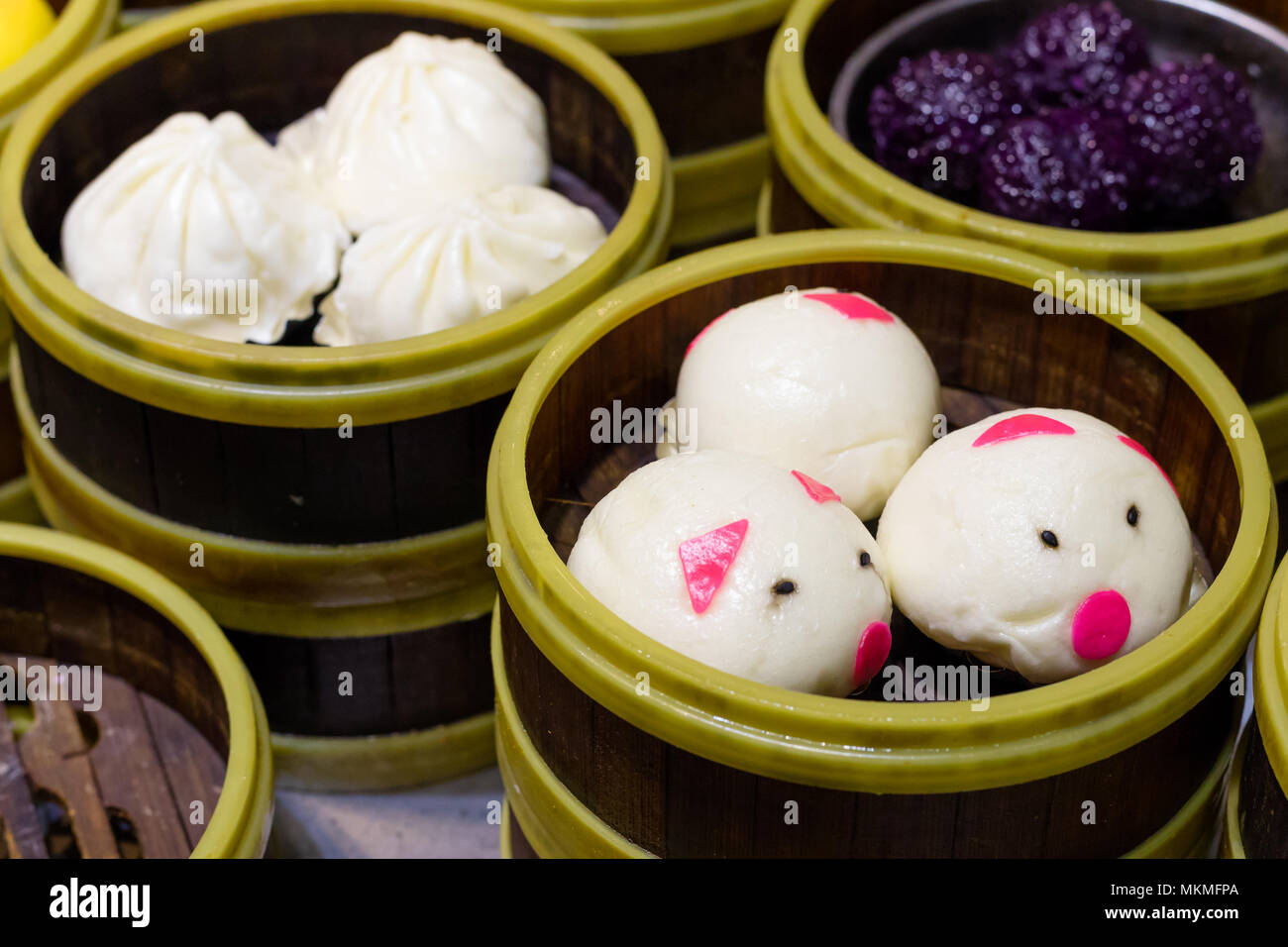 Various Dim Sum in Bamboo Steamed Bowl Stock Photo - Alamy