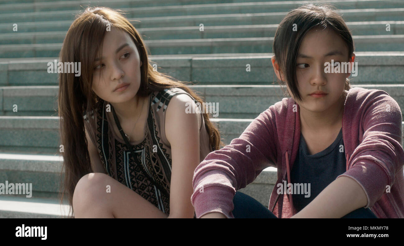 ANGELS WEAR WHITE, (aka JIA NIAN HUA), from left: PENG Jing, Vicky CHEN ...