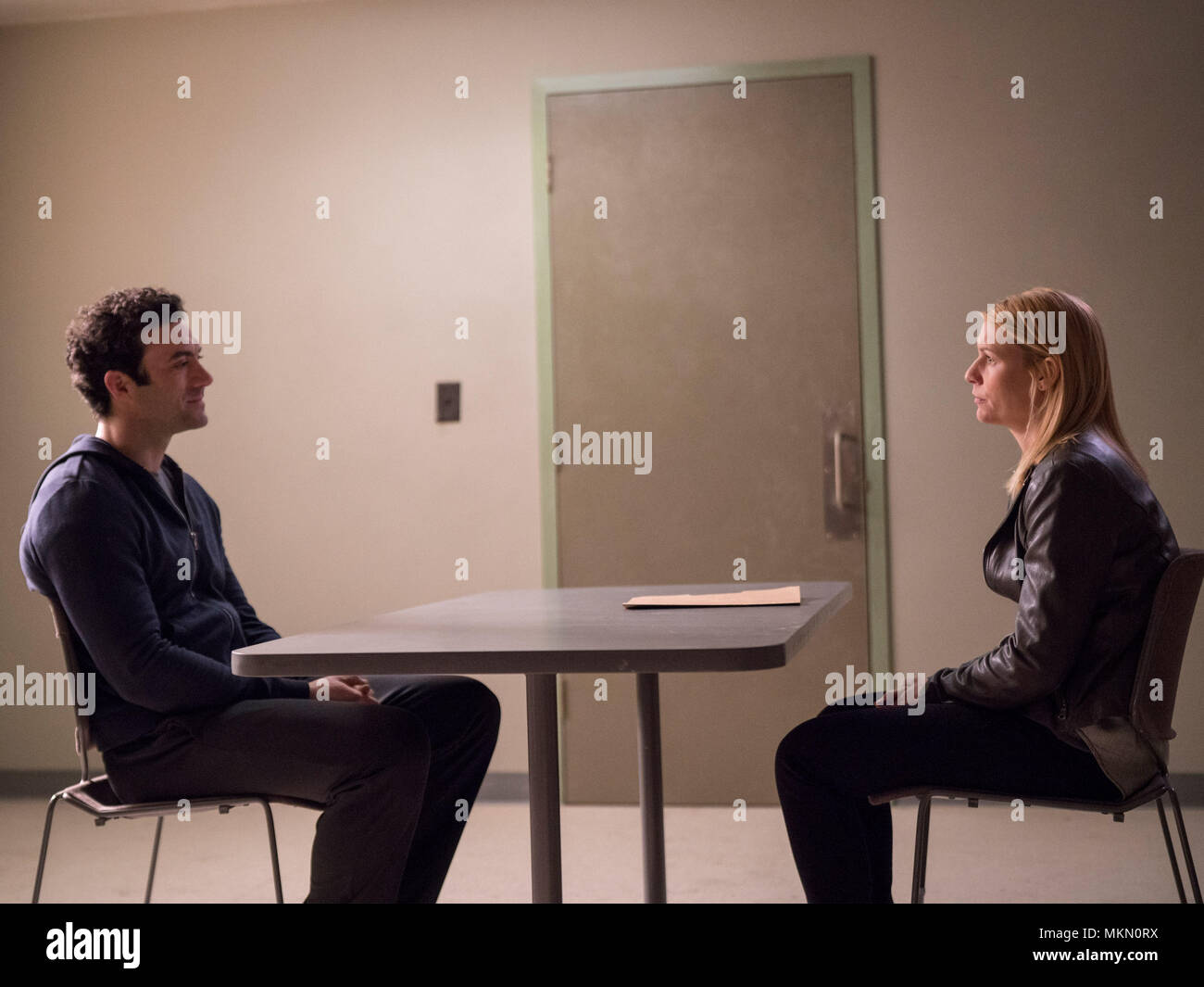 HOMELAND, Morgan Spector, Claire Danes in 'Lies, Amplifiers, F*****g ...