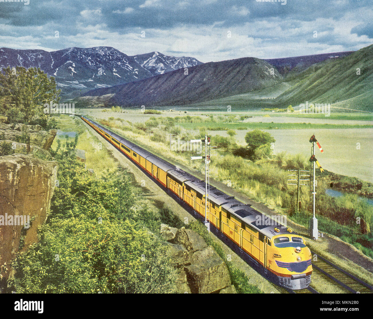 Vintage diesel train locomotive hi-res stock photography and images - Alamy