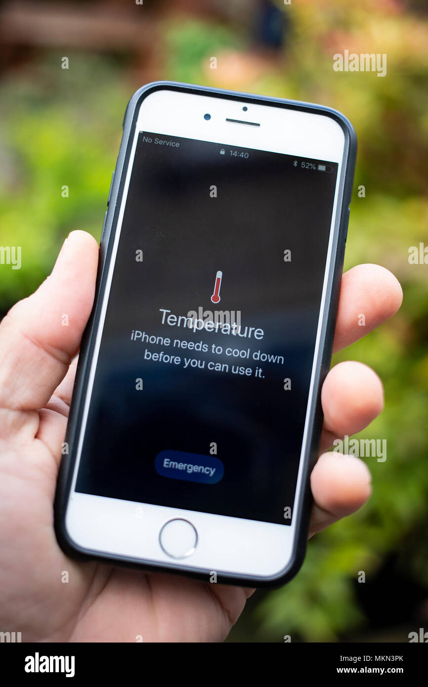 Hot weather warning hi-res stock photography and images - Alamy