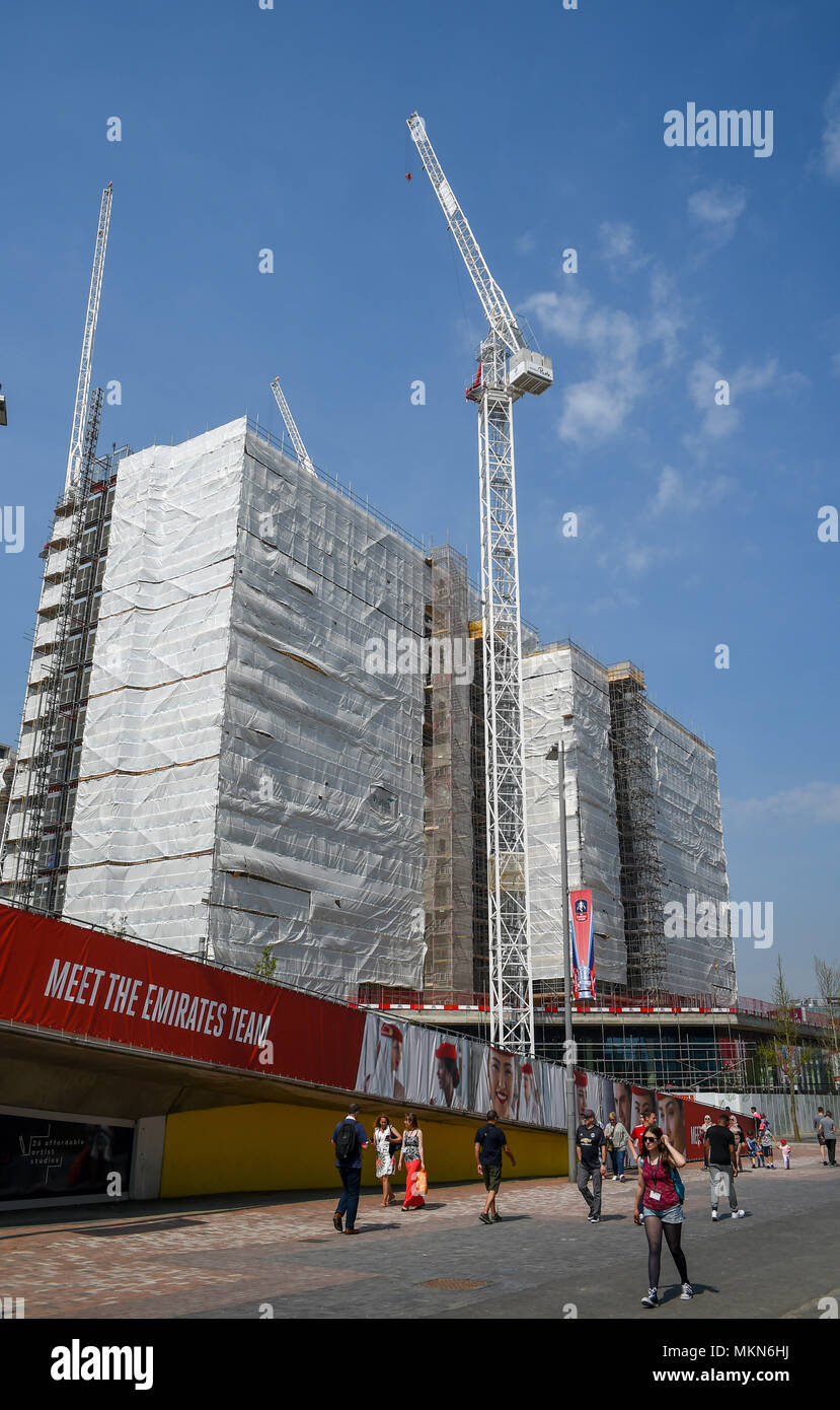 New wembley stadium construction hi-res stock photography and images ...