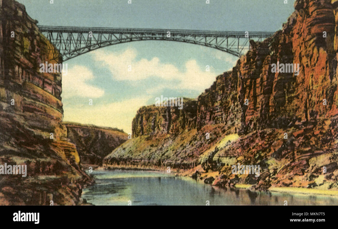 Bridge ravine arizona canyon hi-res stock photography and images - Alamy