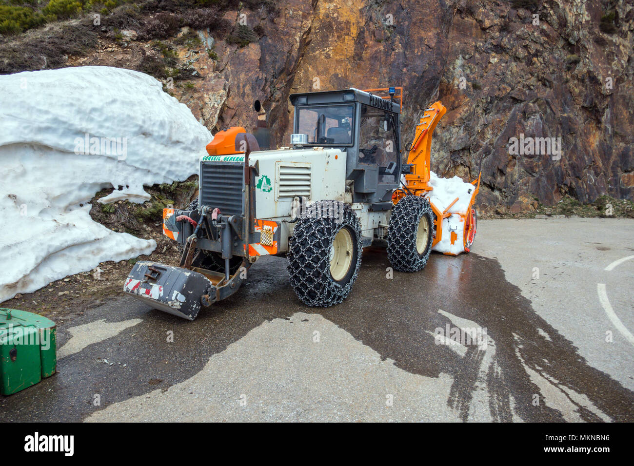 Snow plough, snow blower, with chains on wheels, Cold de Pailheres ...