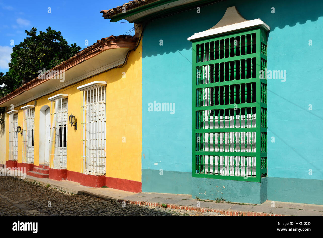 Cuban houses colonial architecture hi-res stock photography and images ...