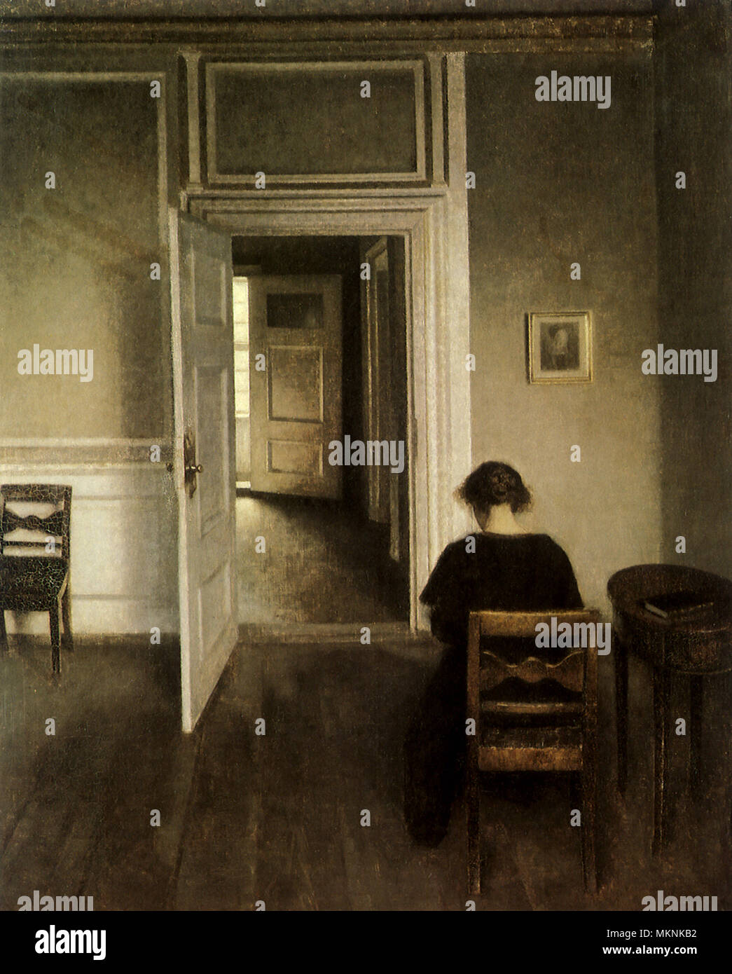 Seated woman hi-res stock photography and images - Alamy