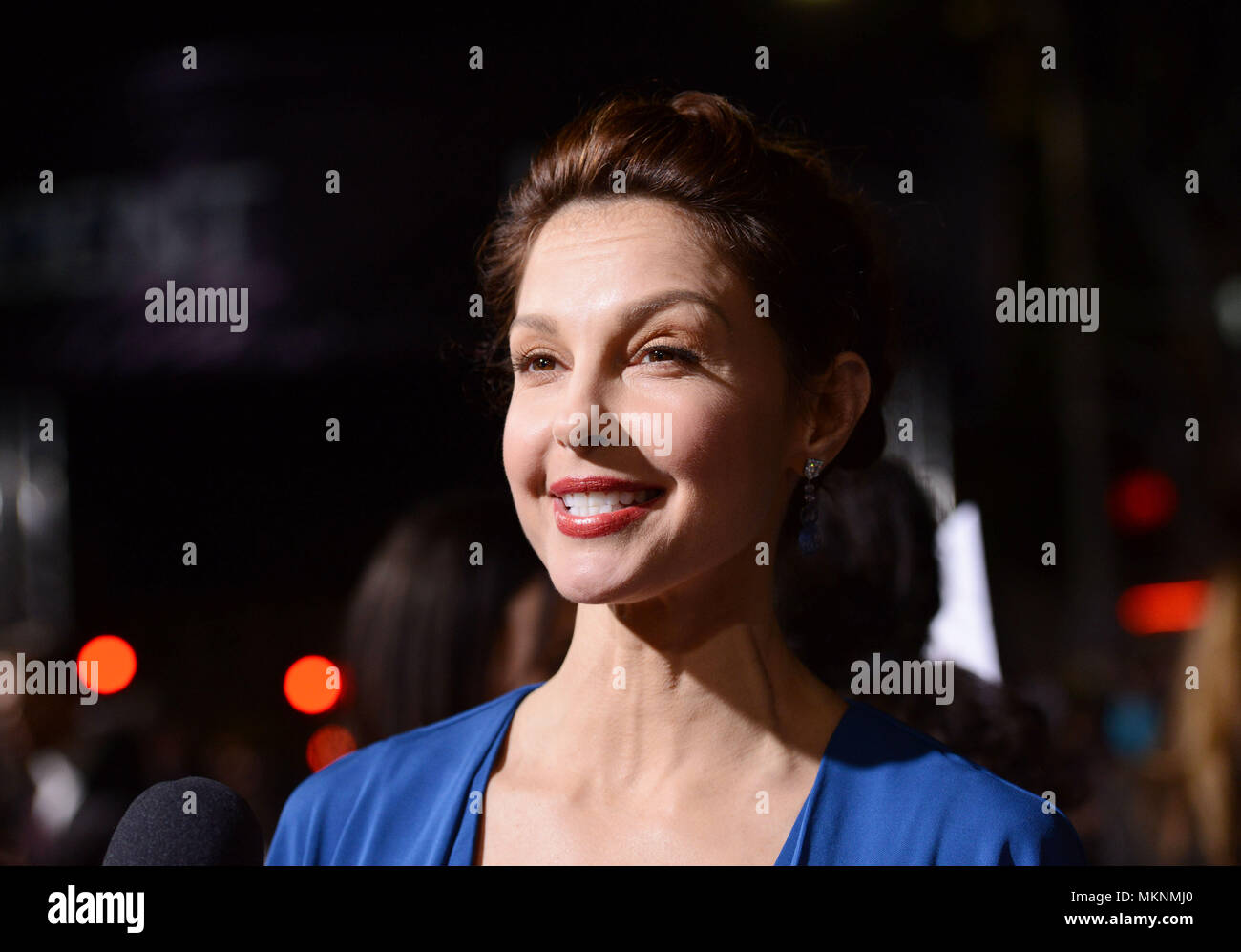 Ashley Judd 118 at the Divergent Premiere at the Westwood Village ...