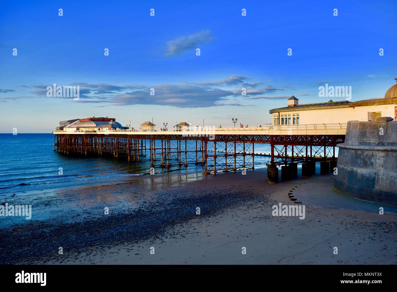 Cromer pier hi-res stock photography and images - Alamy