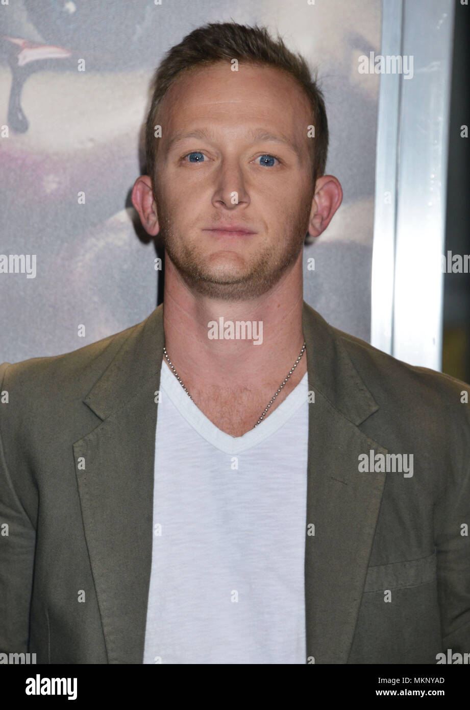 Eric ladin 652 red carpet event hi-res stock photography and images - Alamy