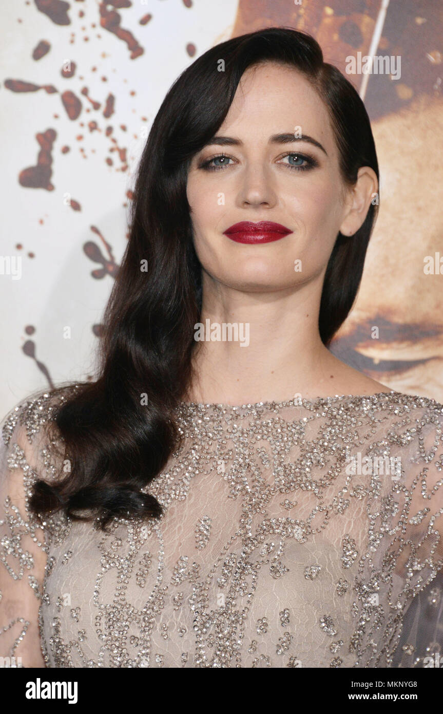 Eva Green arriving at the 300 Rise Of an Empire Premiere at the Chinese ...