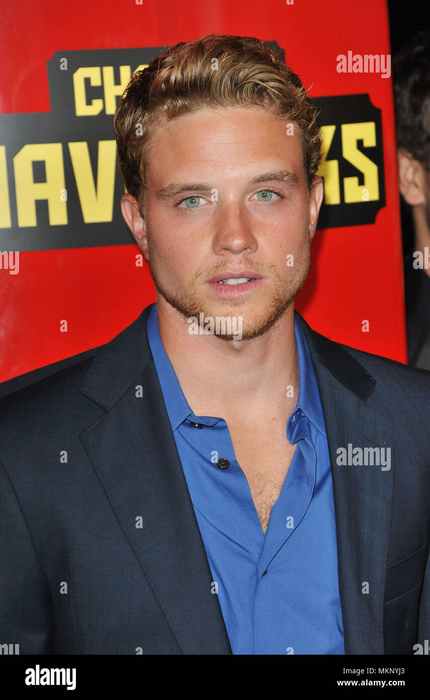 Jonny Weston Age