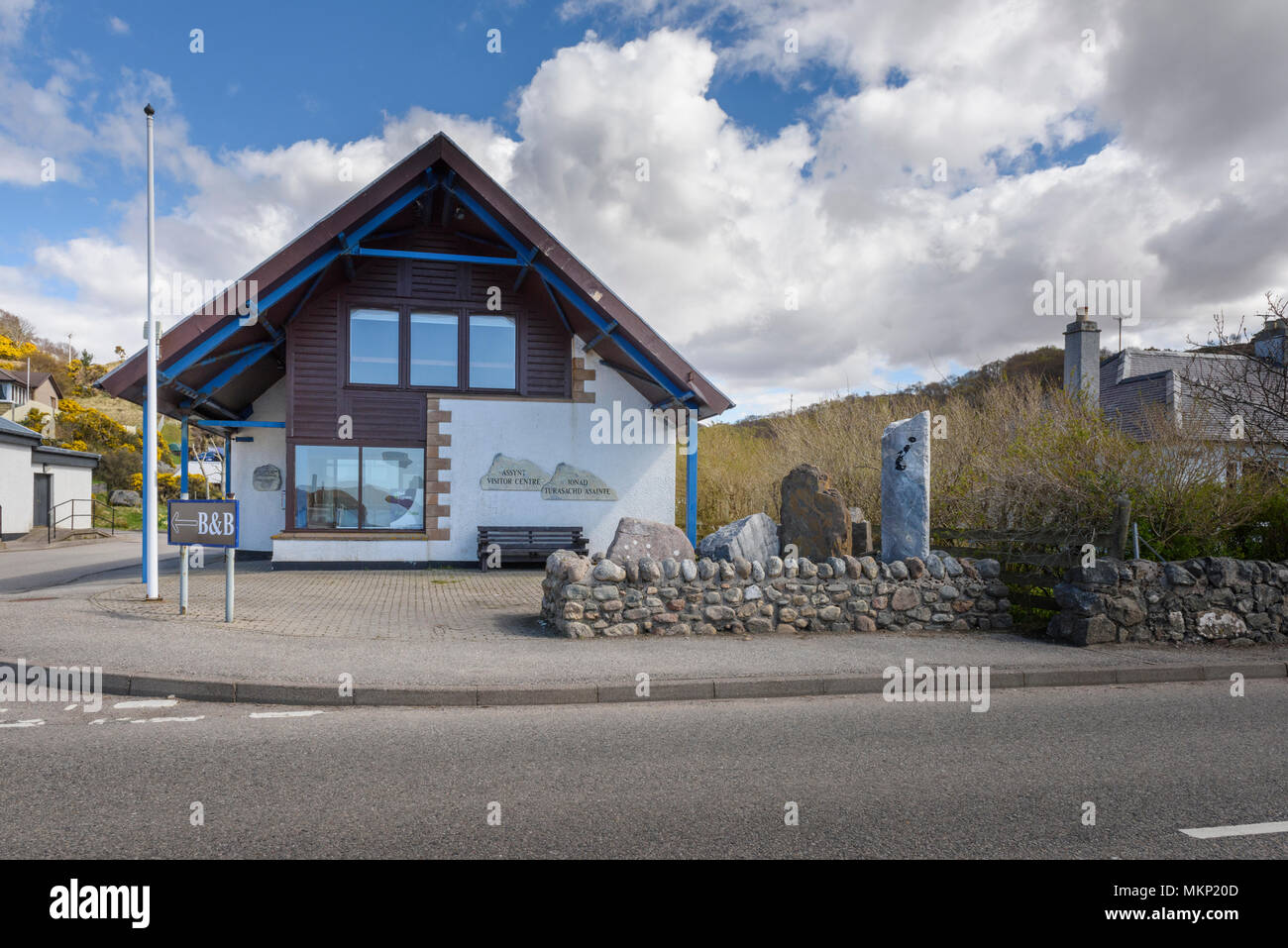 Assynt visitor centre hi-res stock photography and images - Alamy