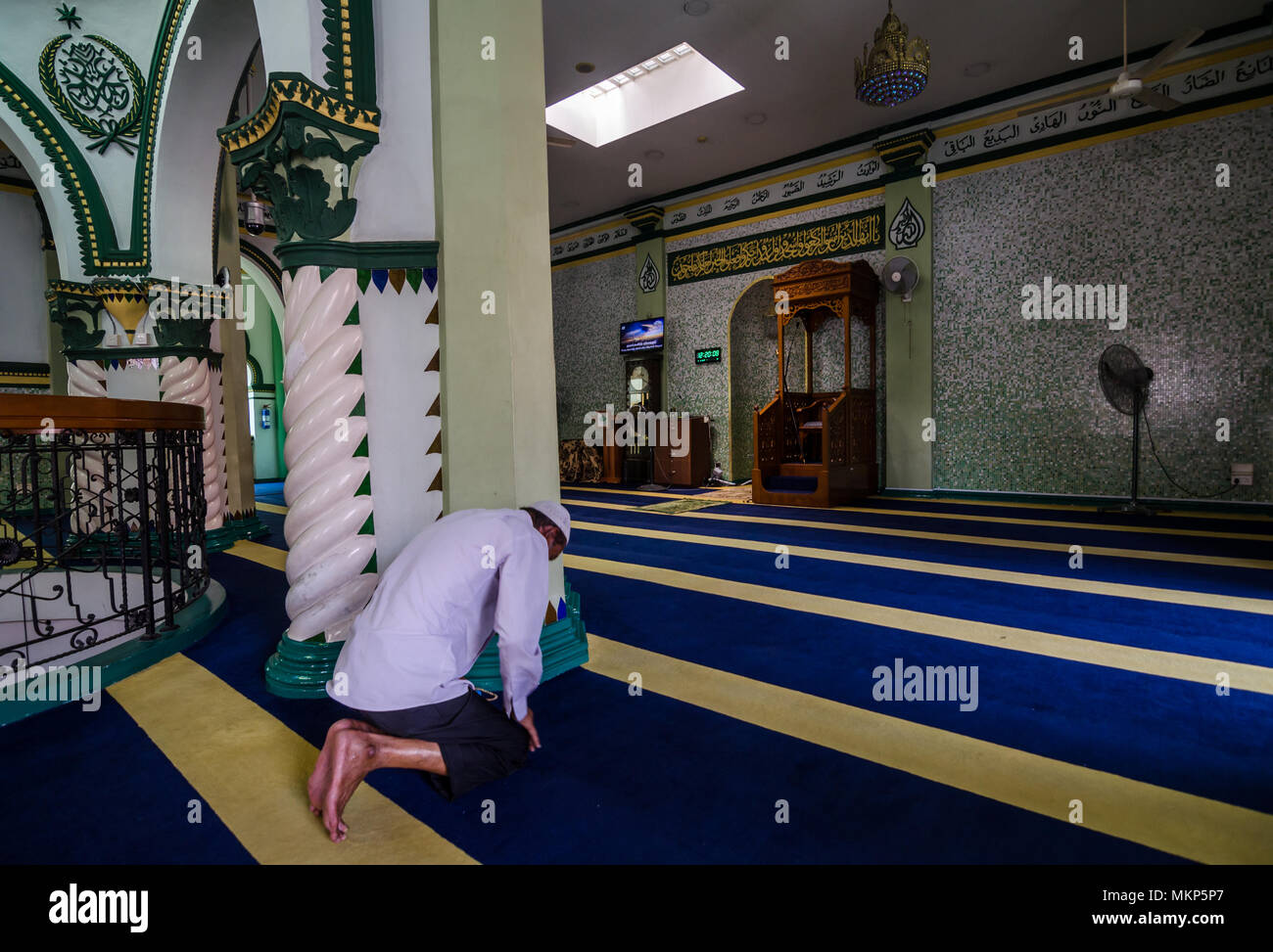Interior of Abdul Gaffoor Mosque, a mosque in Singapore constructed in ...