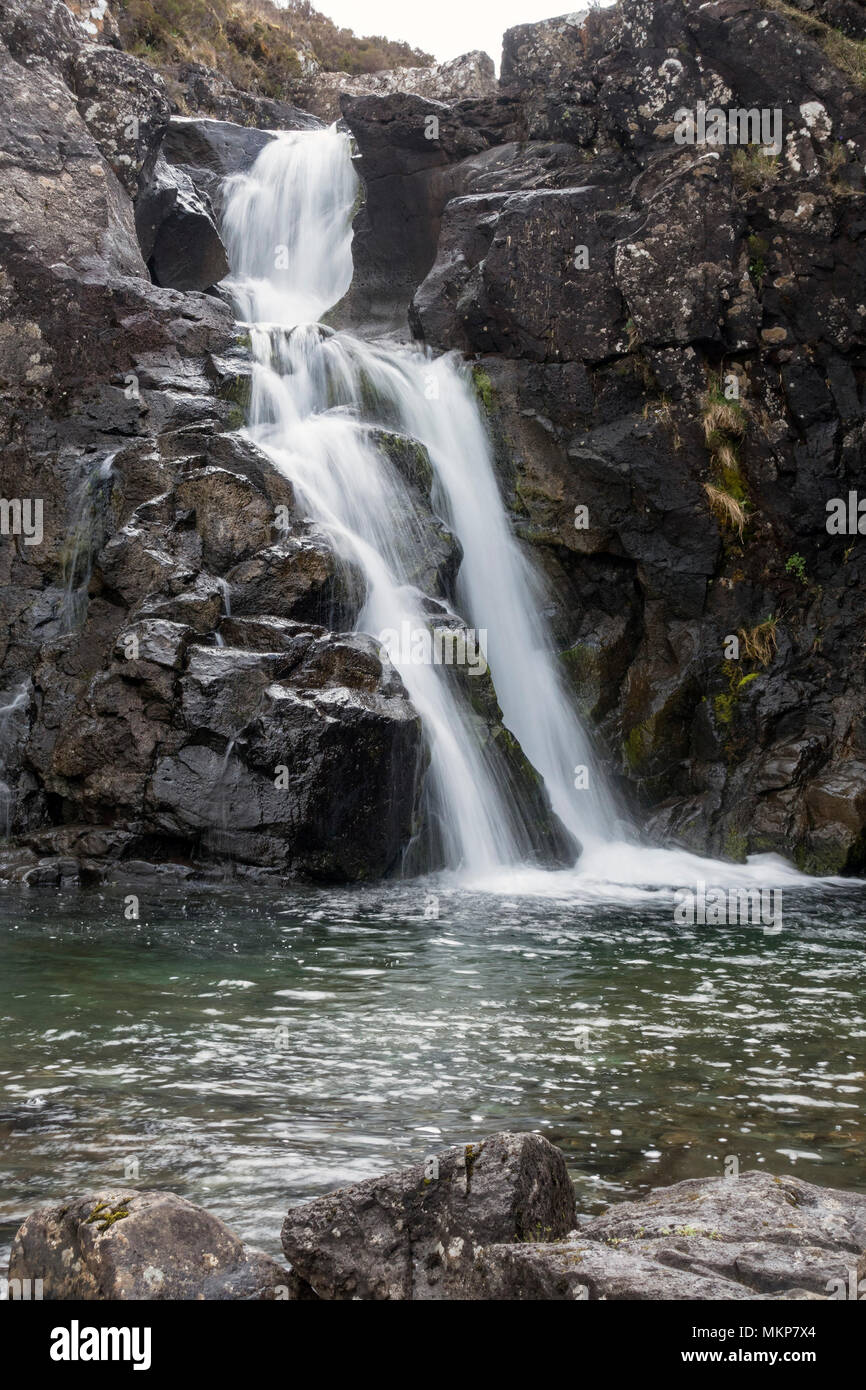 Sligachan waterfall hi-res stock photography and images - Alamy