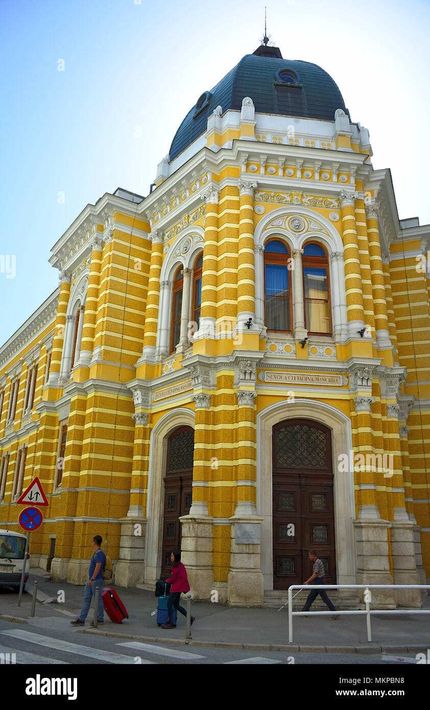 Italian high school hi-res stock photography and images - Alamy