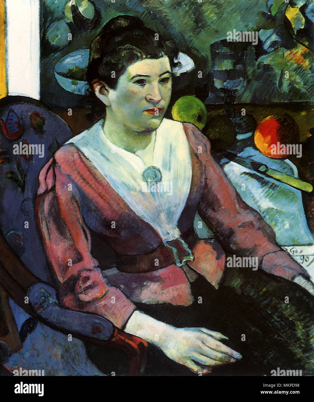 Portrait seated woman hi-res stock photography and images - Alamy