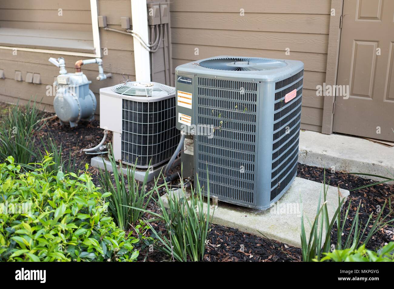 Compressors hi-res stock photography and images - Alamy