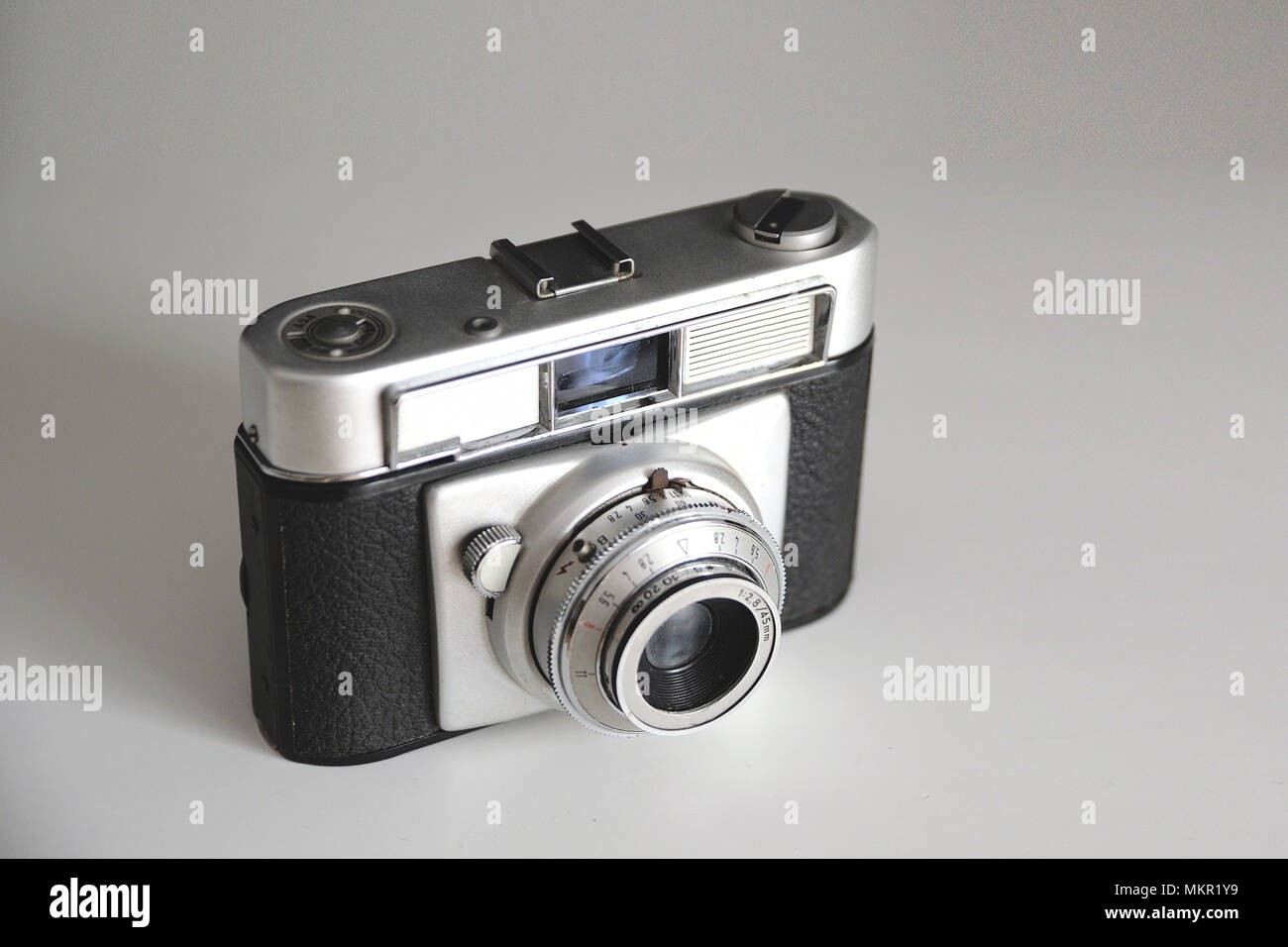 Vintage camera for the nostalgic journalist and graphic reporter. Empty ...