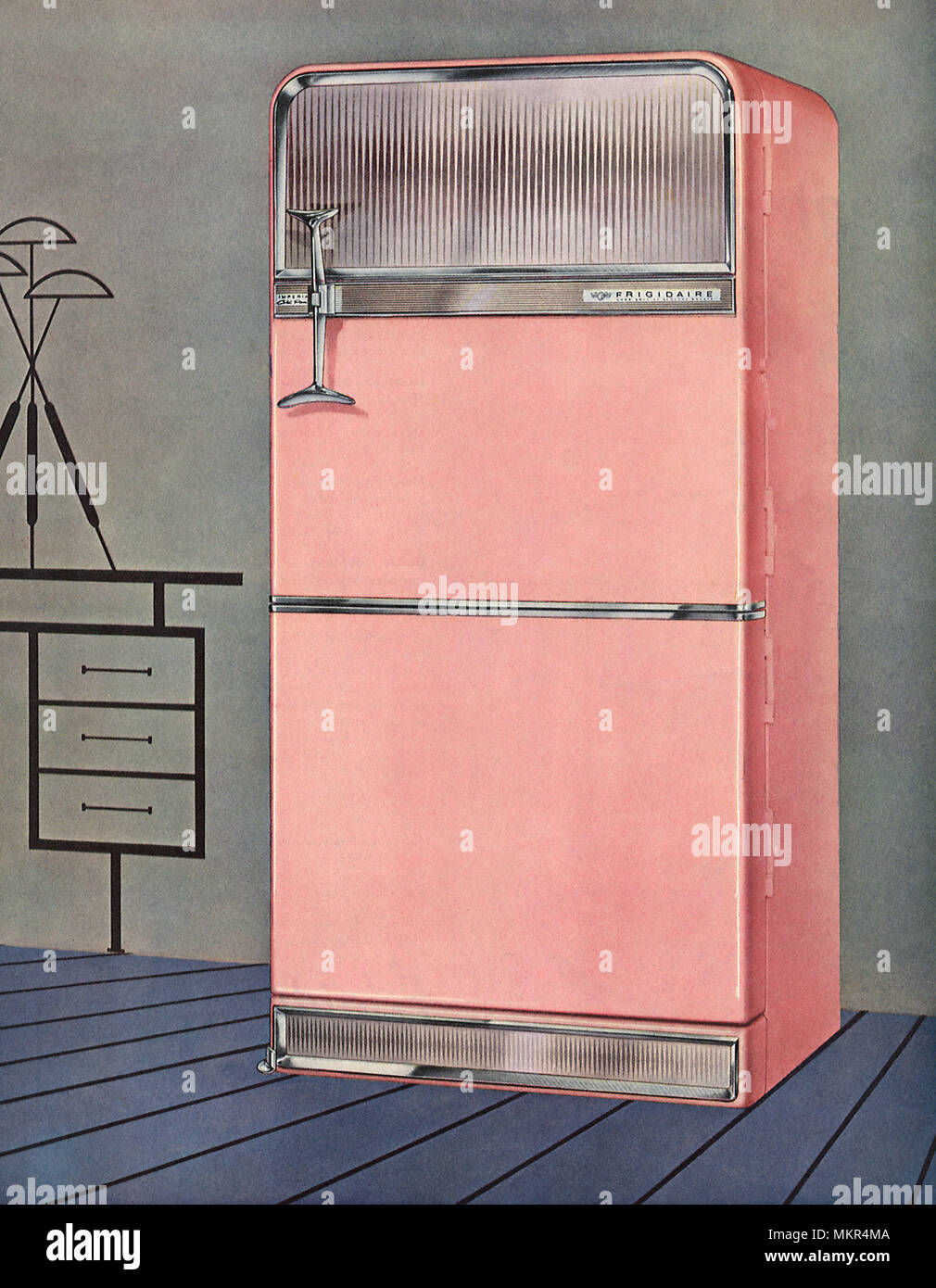 Vintage refrigerator hi-res stock photography and images - Alamy