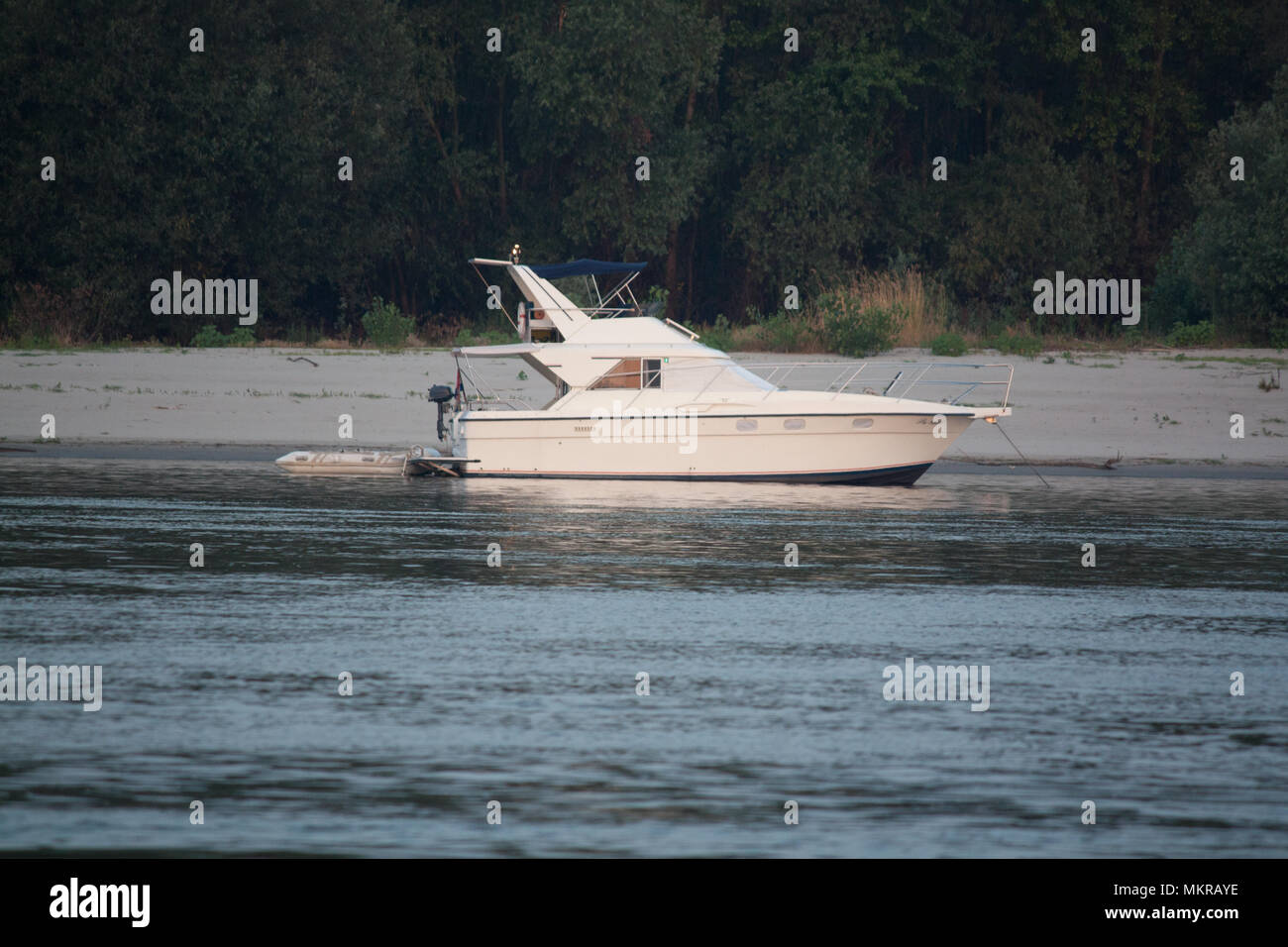 Danube Canal Boats High Resolution Stock Photography and Images - Alamy