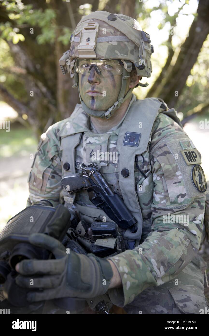 287th military police company hi-res stock photography and images - Alamy