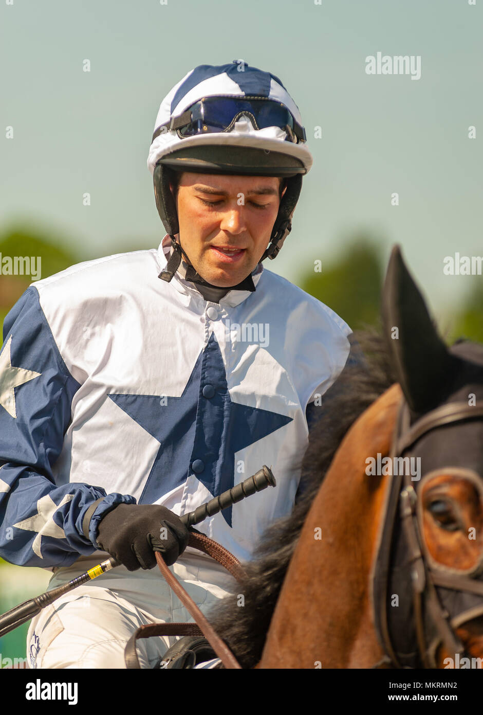 Blue and white racing silks hi-res stock photography and images - Alamy