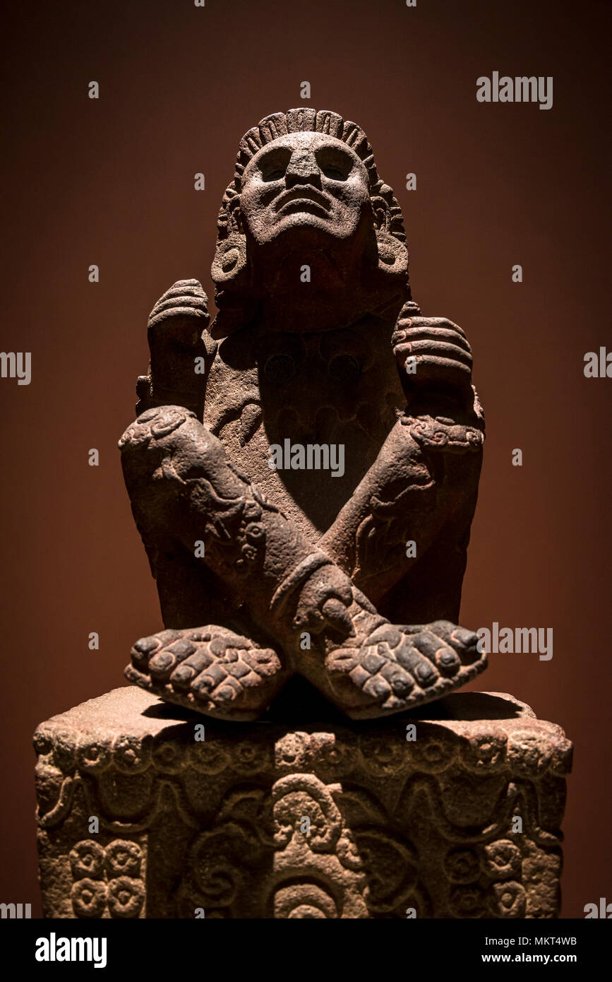 Xochipilli hi-res stock photography and images - Alamy