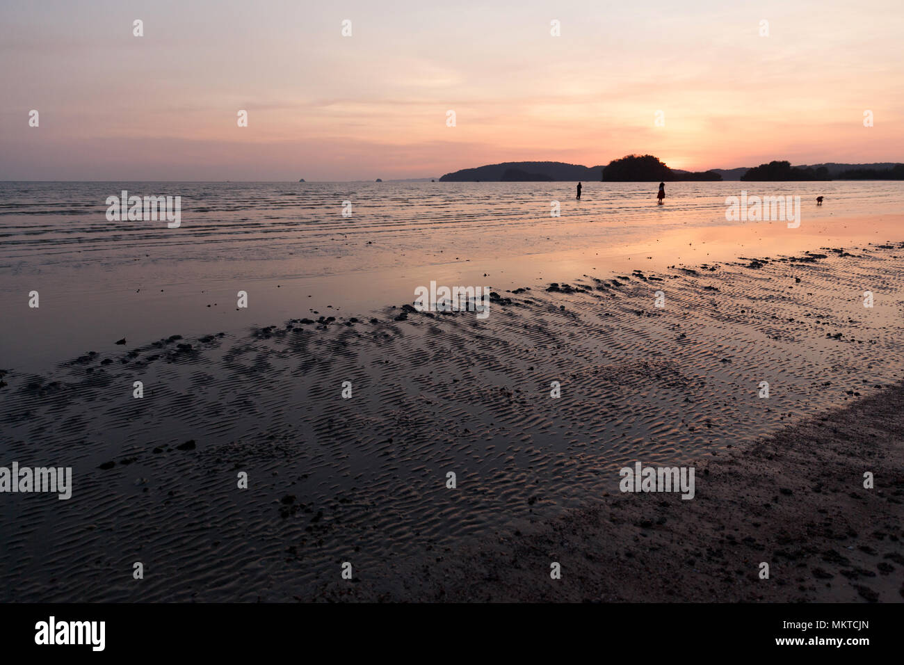 Indian sunset view hi-res stock photography and images - Alamy